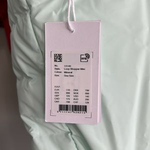 Rains | Bags | Rains Unisex Puffer Loop Shopper In Mint Green Nwt ...